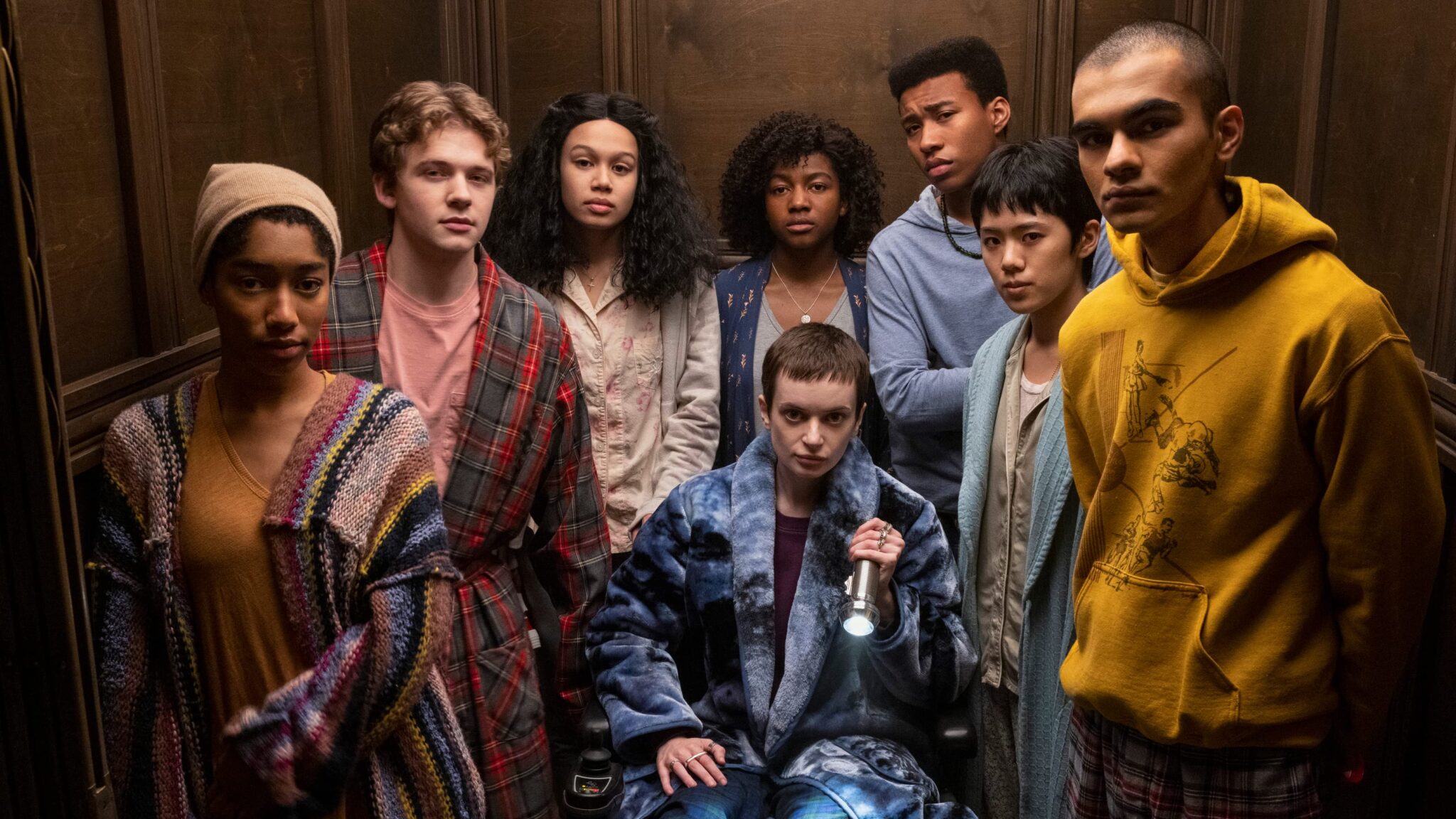 NYCC 2022: ‘The Midnight Club’ Just Broke a Horror Show World Record ...